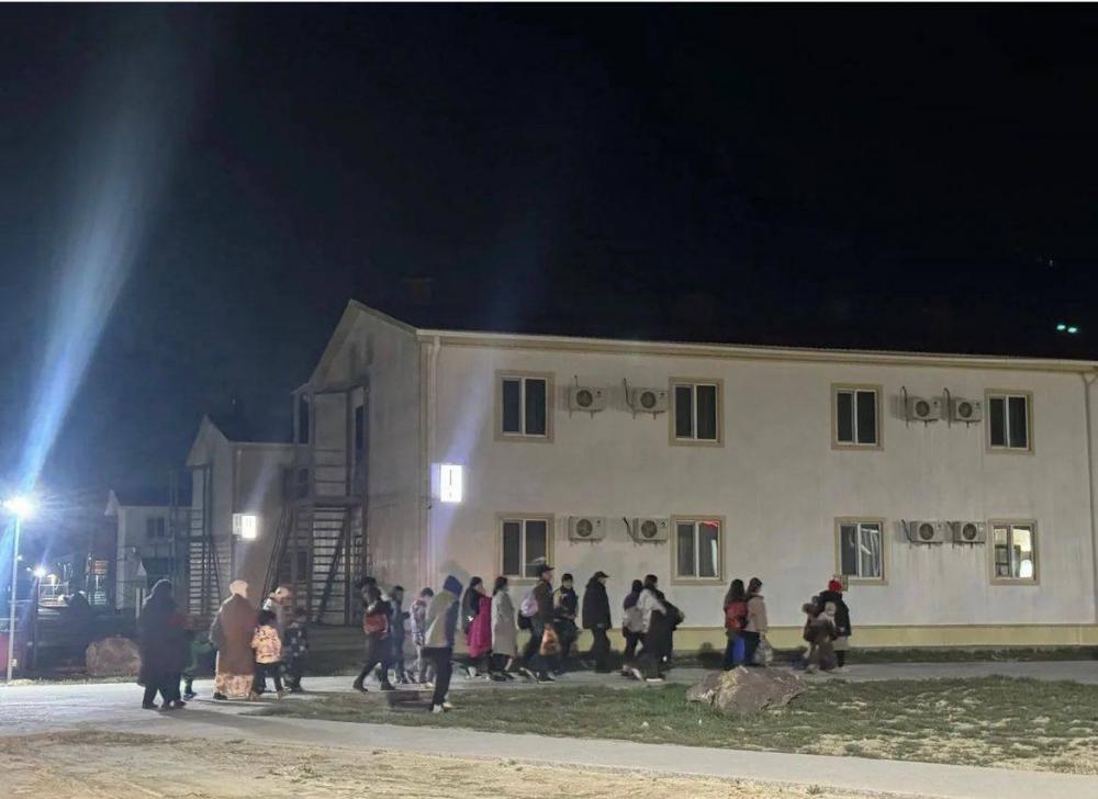 Вахтовый городок Vaternas Camp Tengiz принял 700 пострадавших от ...